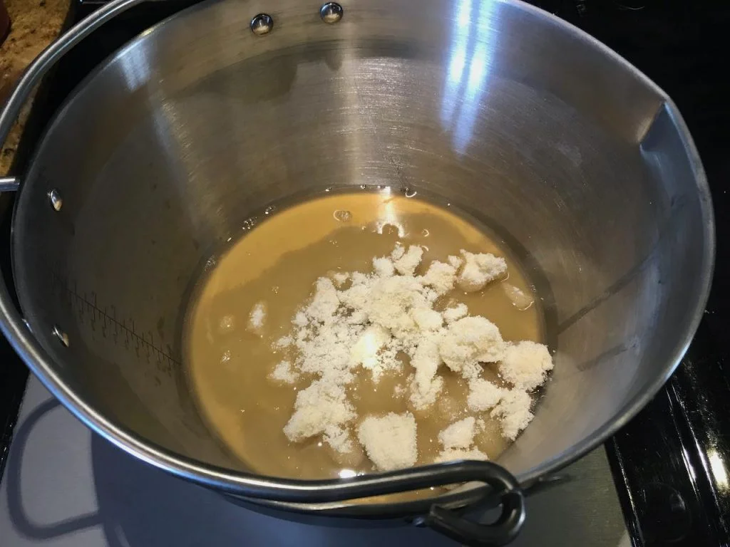 The Mighty Medlar: how to make Medlar Jelly - Garden Ninja: Lee ...